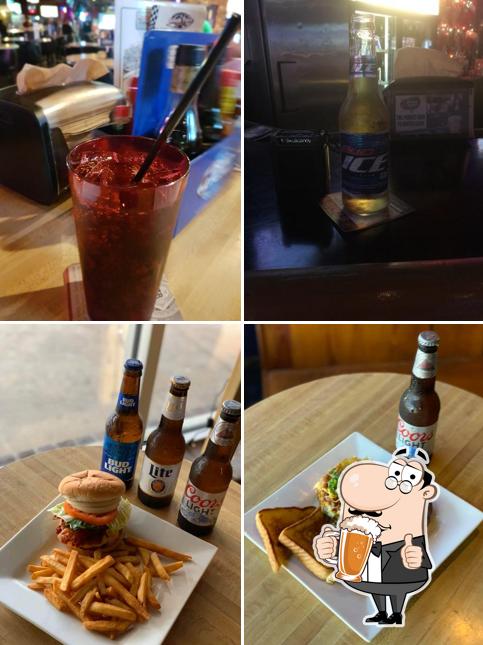 South Turn Lounge & Restaurant, Daytona Beach - Restaurant menu, prices ...
