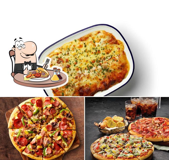 Pizza Hut Rutherford, Shop T15 Rutherford Market Place, Hillview St in ...