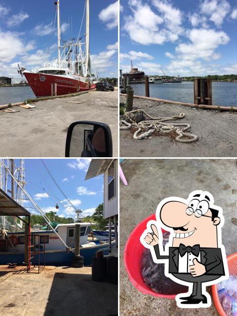 Top 5 seafood restaurants in Bayou La Batre, july 2025 - Restaurant Guru