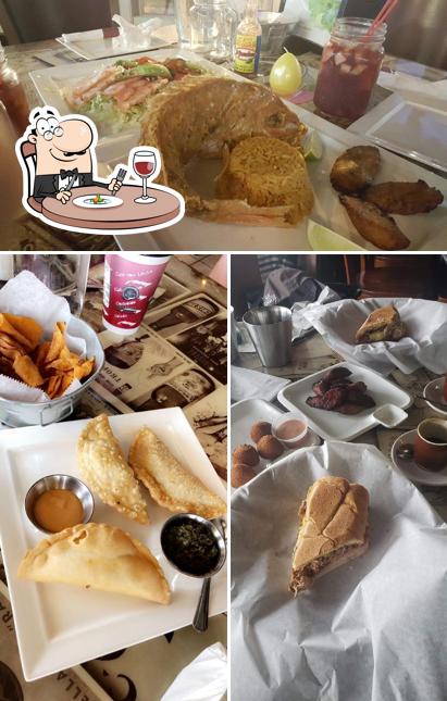 Señor Pan Cafe, Chicago, Montrose - Restaurant menu, prices and reviews