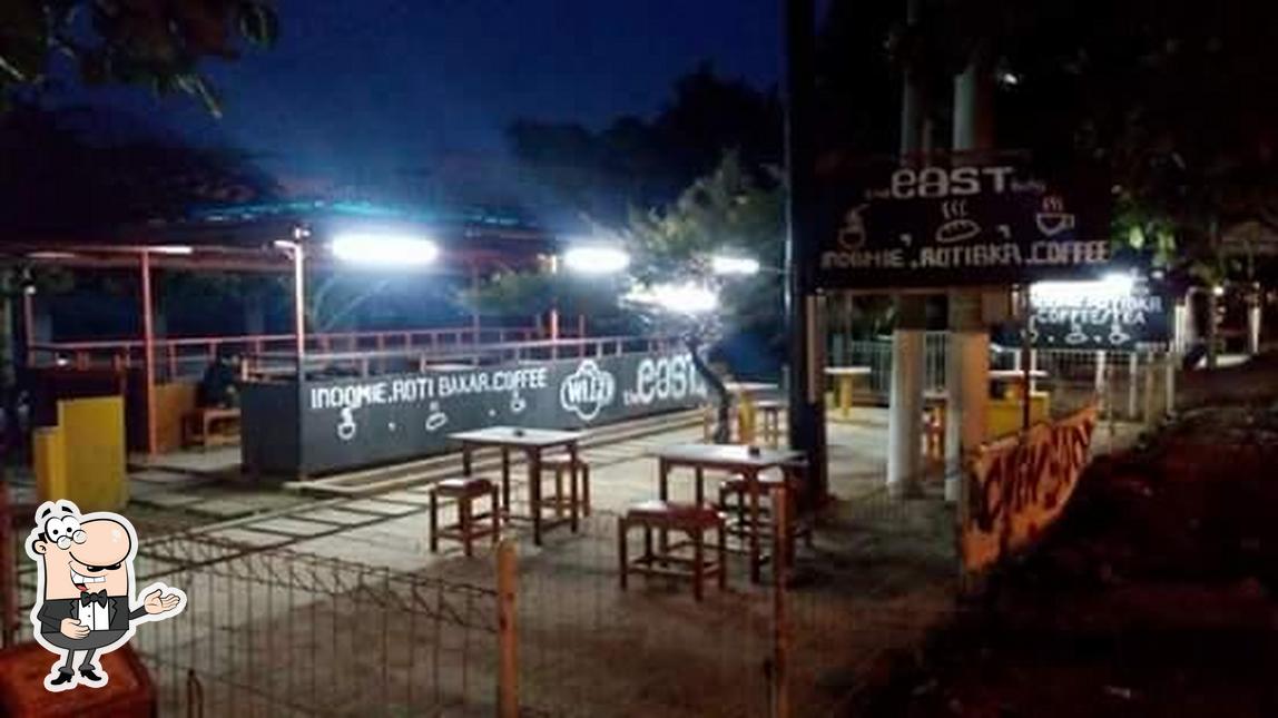 The East Bandung cafe, Bandung, Jl. Soekarno-Hata - Restaurant reviews
