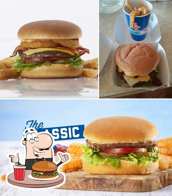 Fosters Freeze, Lemoore - Restaurant menu, prices and reviews
