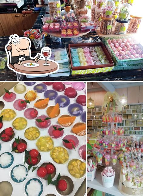 Chan Khanom Wan restaurant, Bangkok - Restaurant reviews