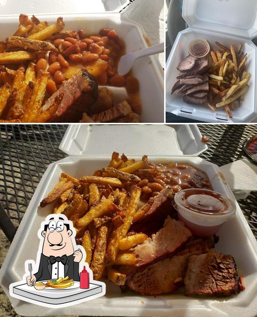 County's BBQ, 16765 Alberta St in Oneida - Restaurant menu and reviews
