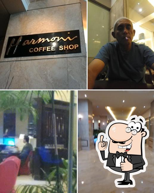 Harmoni Coffee Shop cafe, Jakarta - Restaurant reviews