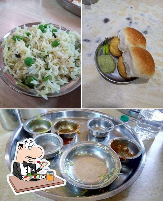 Hotel Onkar, Pimpri-Chinchwad, MQ5X+G33 - Restaurant menu and reviews