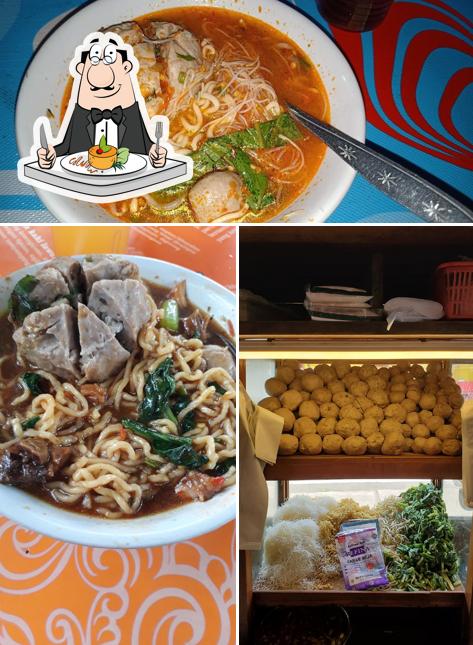 Bakso Rambo Bepak restaurant, Cigombong - Restaurant reviews