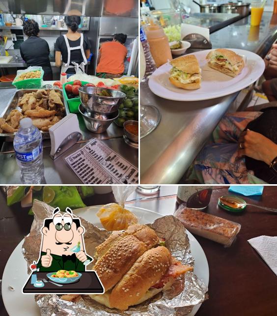 Tortas y Hamburguesas Boni restaurant, San Miguel de Allende ...