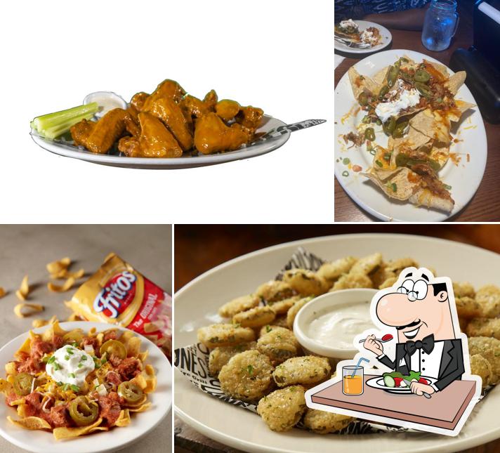 Smokey Bones Lithonia, Lithonia - Restaurant menu, prices and reviews