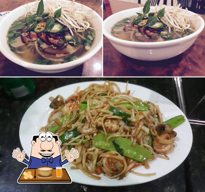 IPHO#1 The Noodle House, Bellevue - Restaurant menu, prices and reviews