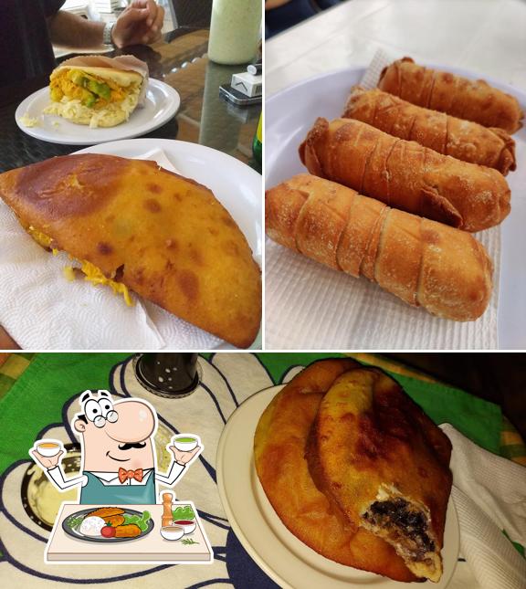 CachArepa restaurant, Santo Domingo, Av. Núñez de Cáceres - Restaurant ...