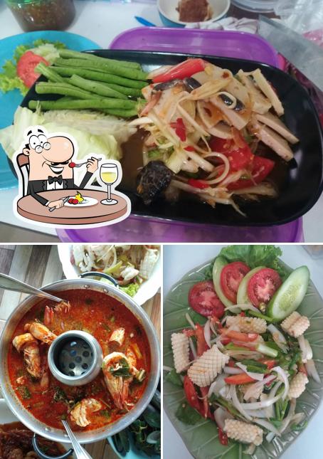 หจก.Boys Reload restaurant, Khlong Si - Restaurant reviews