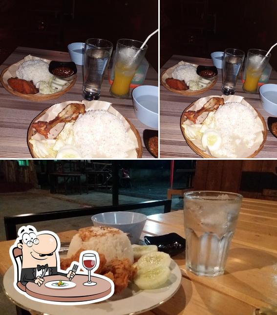 Corner Cafe Ampana, Ampana - Restaurant reviews