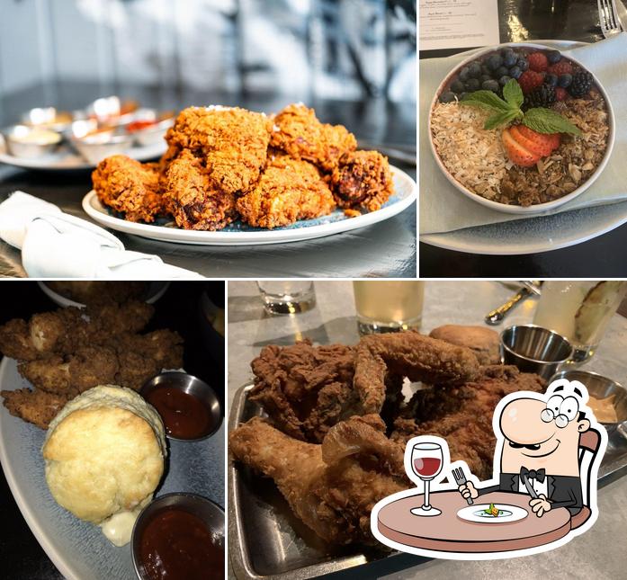 Pollo Club, Waltham - Restaurant menu, prices and reviews