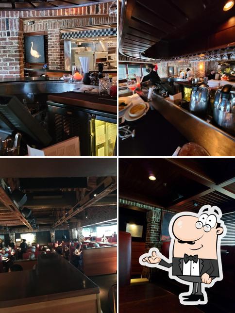 Houston's, Atlanta - Restaurant menu, prices and reviews