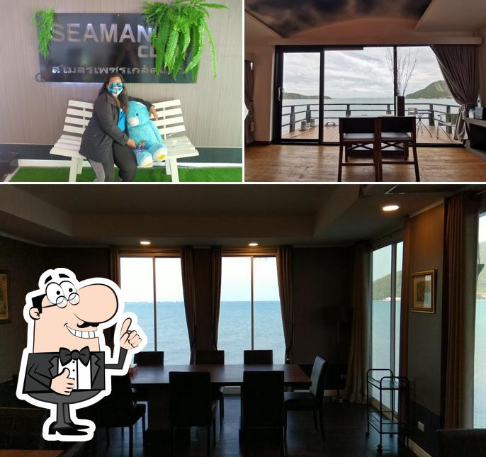 สโมสรเพชรเกล็ดแก้ว (Seaman club), Bang Sa-re - Opiniones del restaurante