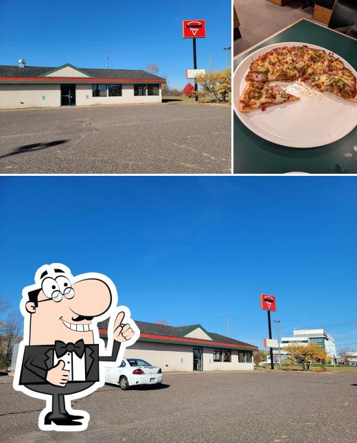 TONY CAPONY PIZZA, Eau Claire - Restaurant menu, prices and reviews