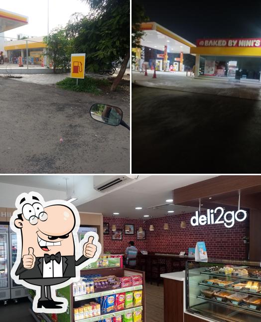 Shell Petrol Pump, Ahmedabad, Science City Rd - Restaurant reviews