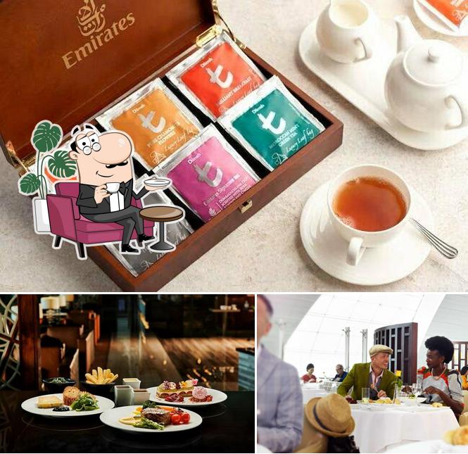 Emirates First Class Lounge (Gates C) restaurant, UAE - Restaurant reviews