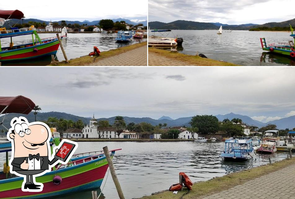 Família Maluca SP pub & Bar, Paraty