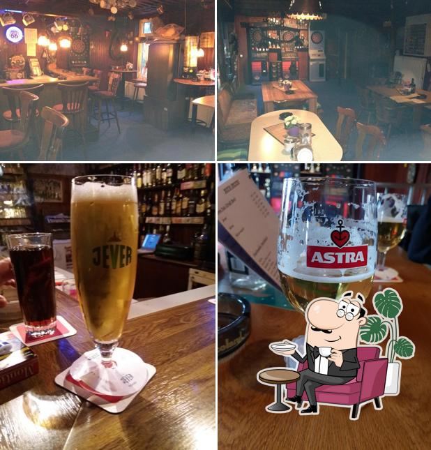 Bavaria-Insel pub & bar, Hamburg, Wittekopsweg 6 - Restaurant reviews
