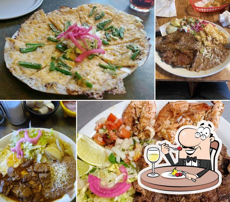 Los Manjares Restaurant, Yuma - Restaurant menu, prices and reviews