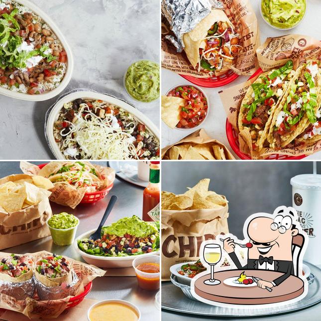 Chipotle Mexican Grill, 5223 Hazel Ave in Fair Oaks - Restaurant menu ...