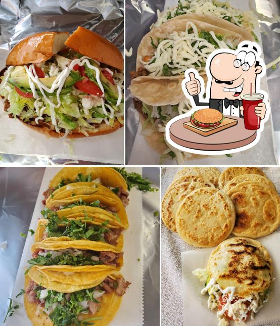 Las Huachas Taqueria in Crosby - Restaurant reviews