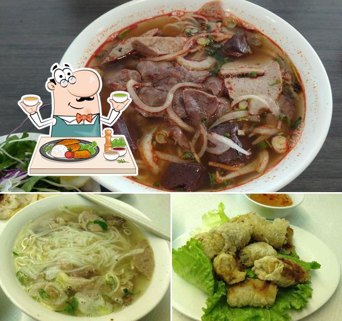 Song Huong Vietnamese Restaurant, 2915 19 St NE #8 in Calgary ...