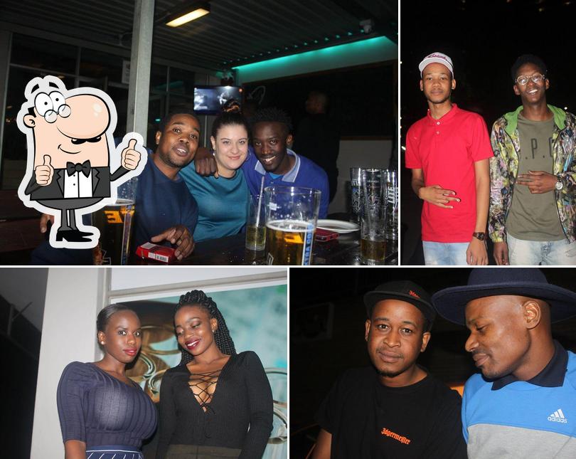Monaco's pub & bar, Pinetown, Unit 5 - Restaurant reviews