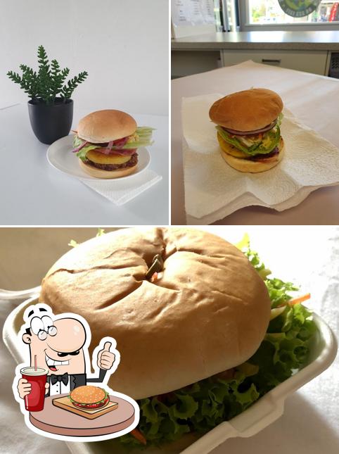 Aunty Jo Jo's Takeaways Feilding, Feilding - Restaurant menu, prices ...