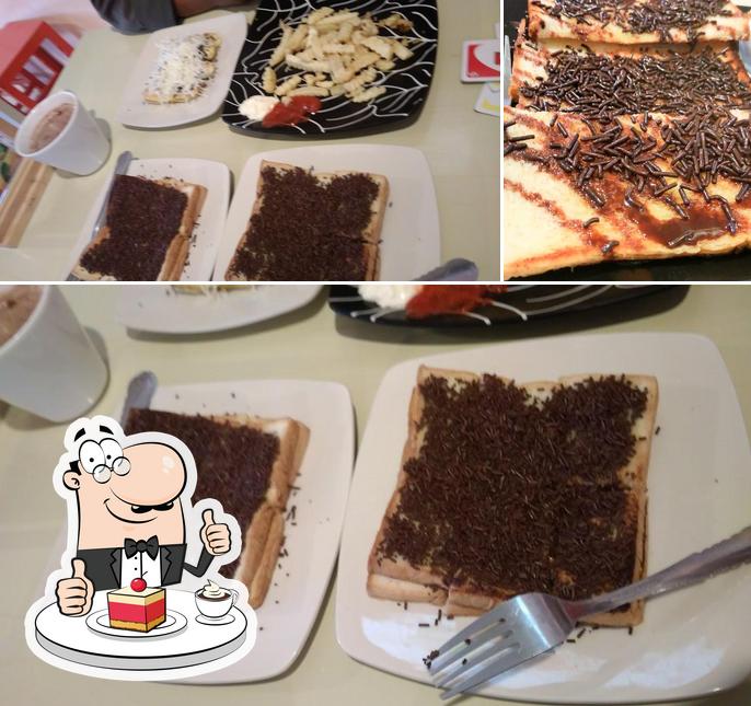 Torush Cafe, Ruteng - Opiniones del restaurante