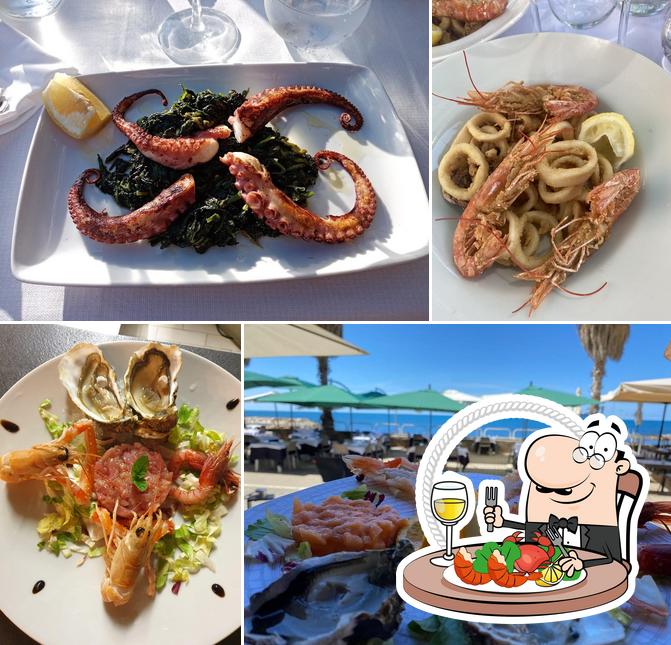 La Lisca restaurant, Civitavecchia, Lungomare Ammiraglio Thaon de Revel ...