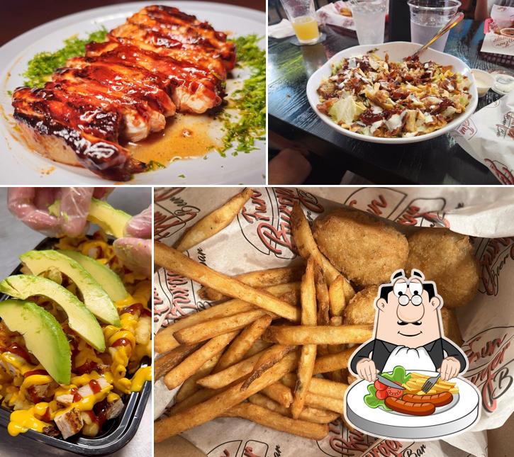 FunBurger & BBQ, Santa Clarita - Restaurant menu, prices and reviews