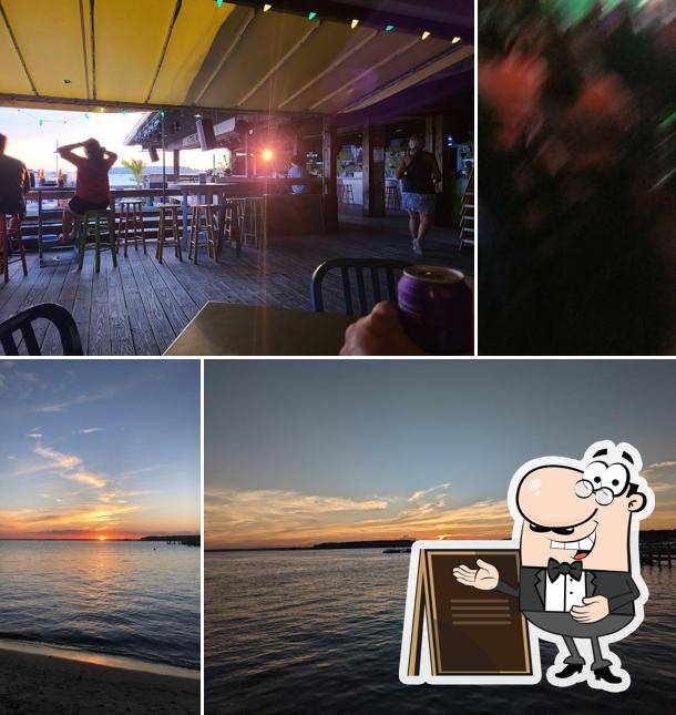 Rusty Rudder in Dewey Beach - Restaurant menu and reviews