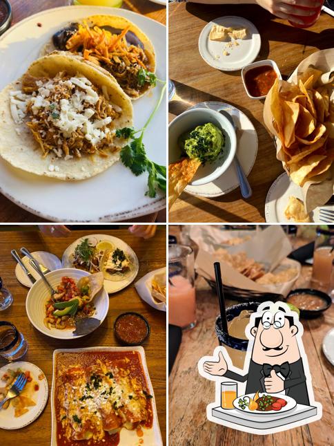 Ola Mexican Kitchen in Long Beach - Restaurant menu and reviews