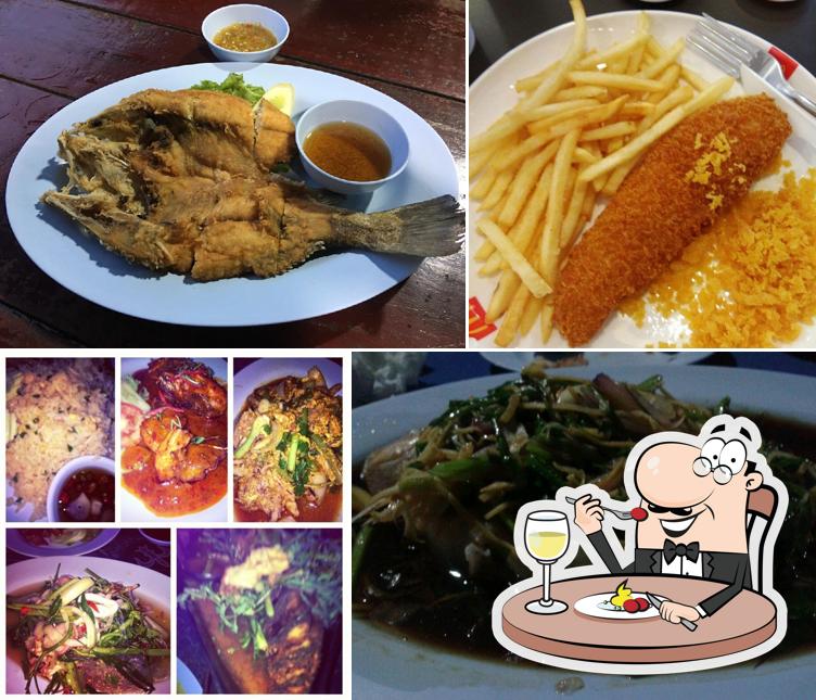 Khrua Long Kho Mu Yang, Bang Bua Thong - Menú del restaurante, precios ...
