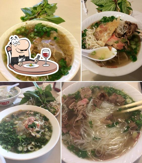 Pho 75 in Falls Church - Restaurant menu and reviews