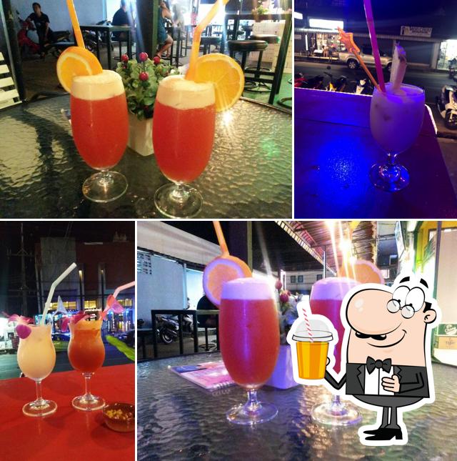 Red Monkey Bar, Koh Chang Tai - Restaurant reviews
