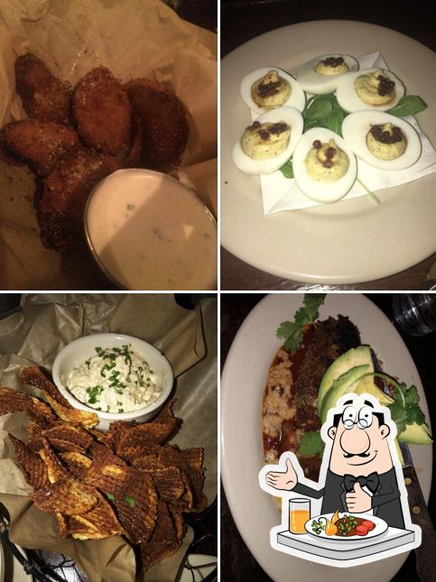 The Esquire Tavern, San Antonio - Restaurant menu, prices and reviews