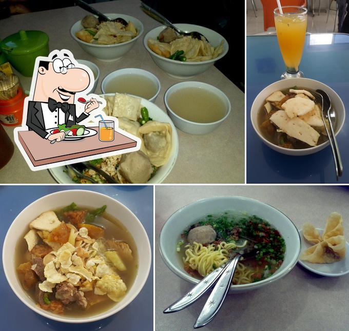 Dania Cafe, Malang - Restaurant reviews