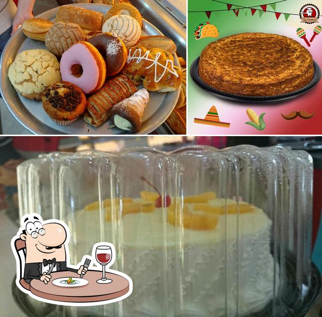 La Cardona Panaderia, San Luis Potosi - Restaurant menu, prices and reviews