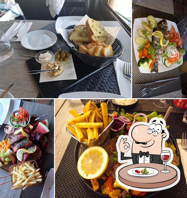 Tasca 26, Porches - Restaurant menu, prices and reviews
