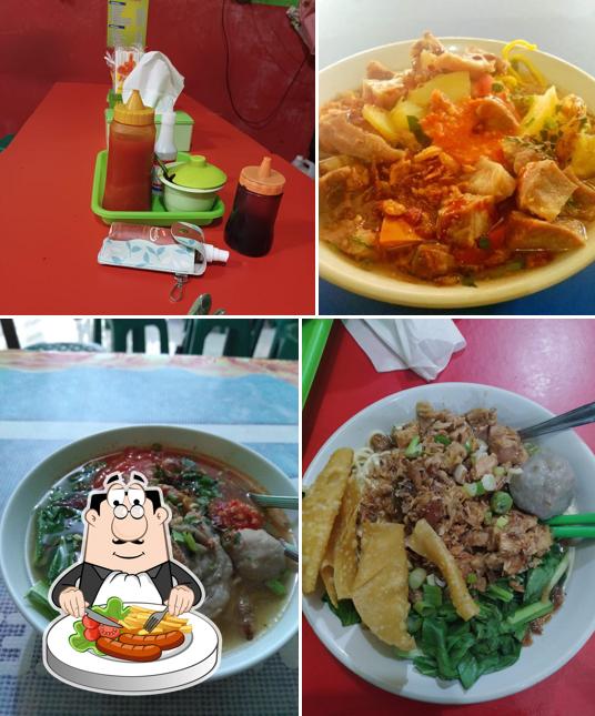 Best kulen in Rawakalong restaurants, spring 2024 - Restaurant Guru