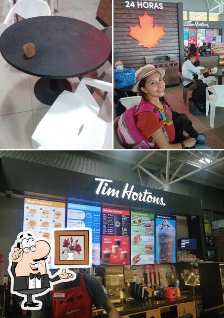 Tim Hortons Central, Monterrey, Estación de Cuauhtémoc (Metrorrey ...