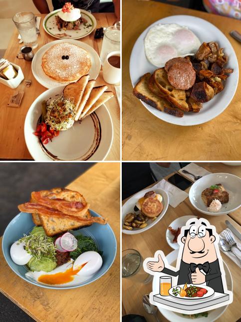 Over Easy, 418 Kuulei Rd #103 in Kailua - Restaurant menu and reviews