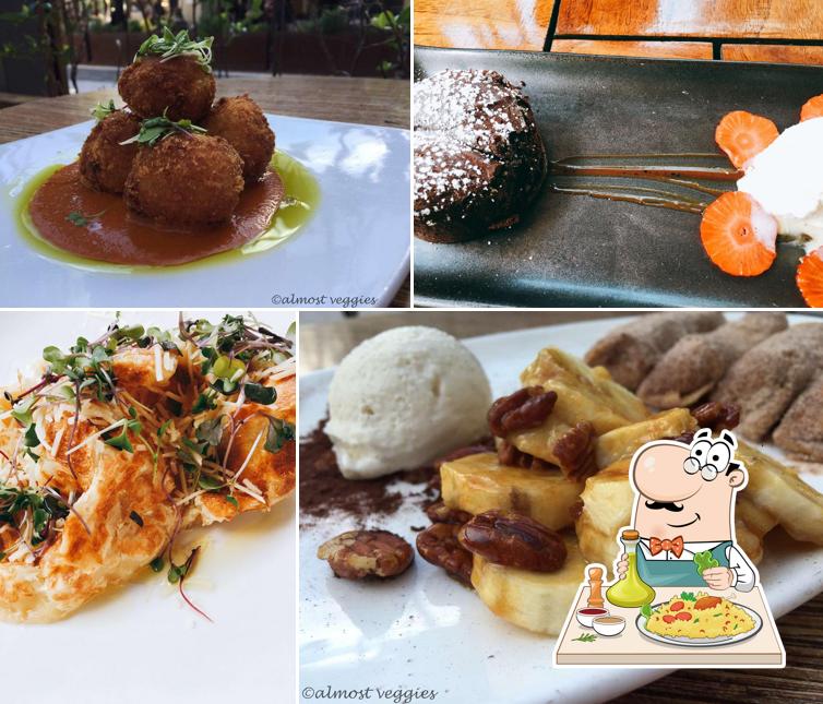 Straits Restaurant, Houston - Restaurant menu, prices and reviews