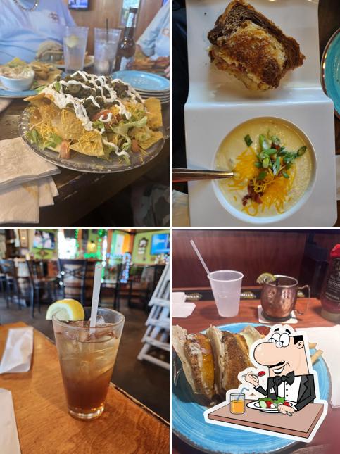 Wee Pub Beach, 20 Main St in Jekyll Island - Restaurant menu and reviews