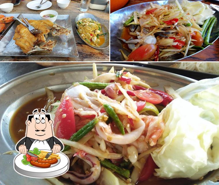 Sailom Bang Pu, Bang Pu Mai - Restaurant menu, prices and reviews