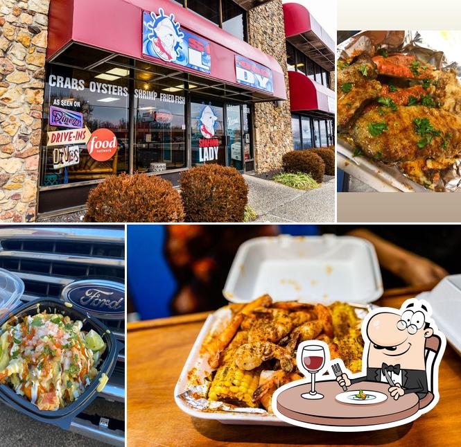 The Seafood Lady, 3201 Fern Valley Rd in Louisville - Restaurant reviews